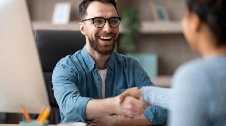 Candidate Relationship with Hirebee